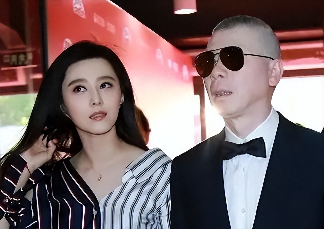"Bold" Feng Xiaogang: outspoken, controversial due to dancing incident, and 24 years of love ...