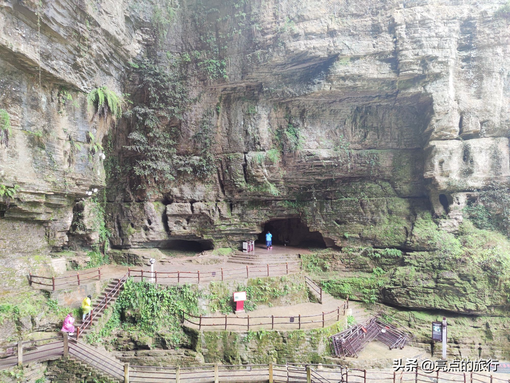Tenglong Cave, a mountain is a hole, how to play in Enshi Tenglong Cave ...