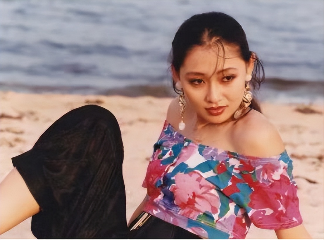 Chen Jianhong: Born as a supermodel, worth over 100 million yuan, but ...