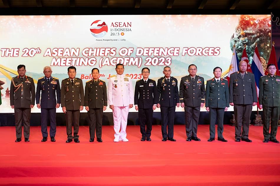 New news on June 15, warships from 10 ASEAN countries gathered in the ...
