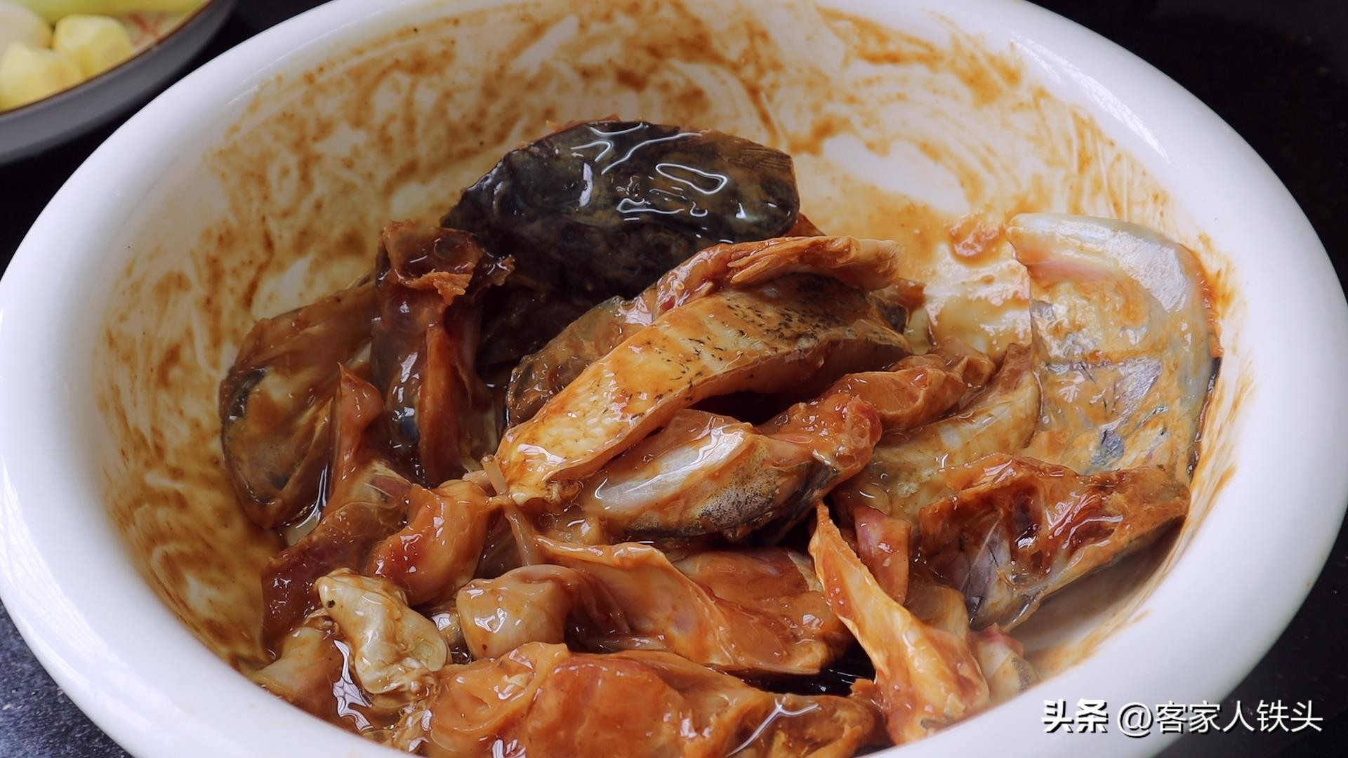 I love to eat fish head and collect it. It takes 2 catties and 6 ...