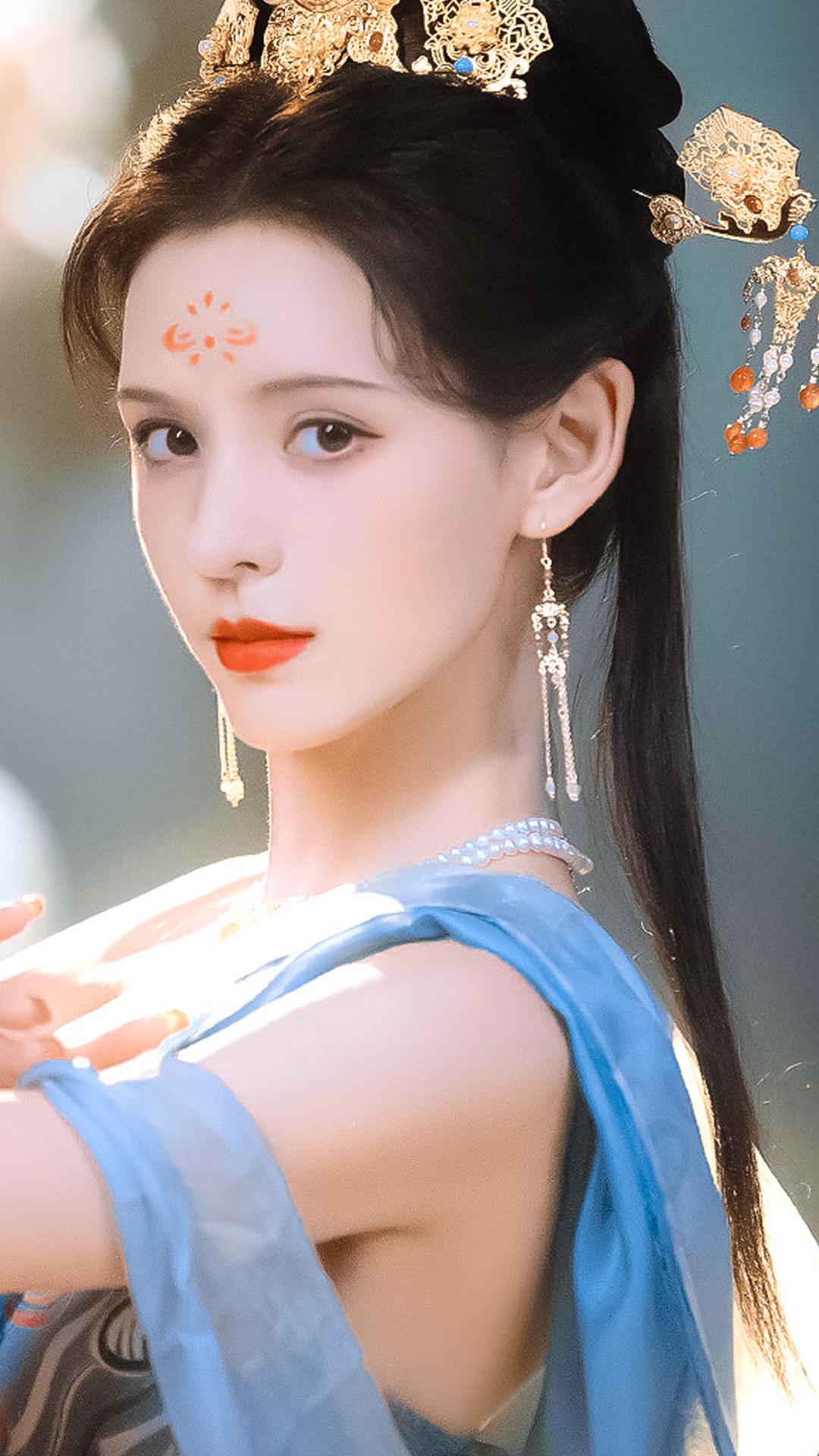 "Princess Hongyin" Zhang Yuxi - iNEWS