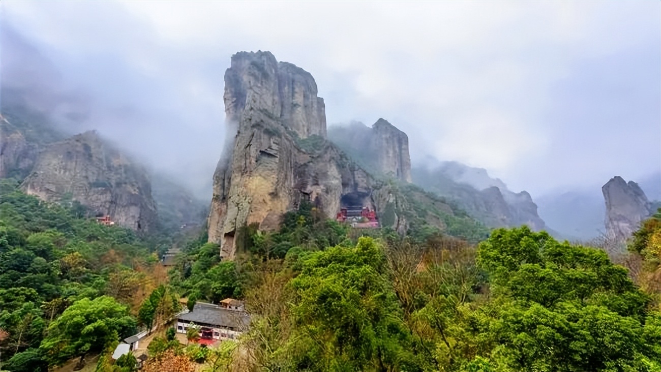 No need to ask for leave, easily walk into the real Jiangnan Hundred ...