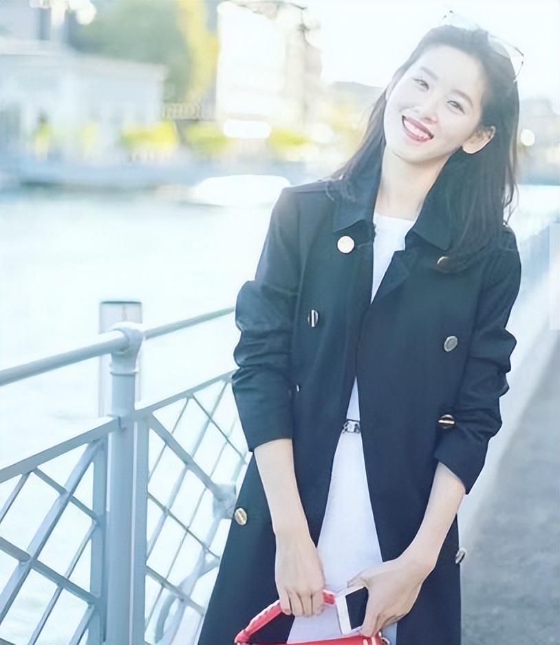 Rich people gather! Zhang Zetian and Liang Anqi went to the feast of ...