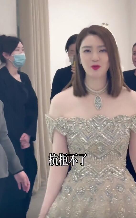 Hong Xin was scolded for her new voice! Bi Ying's circle of friends is ...