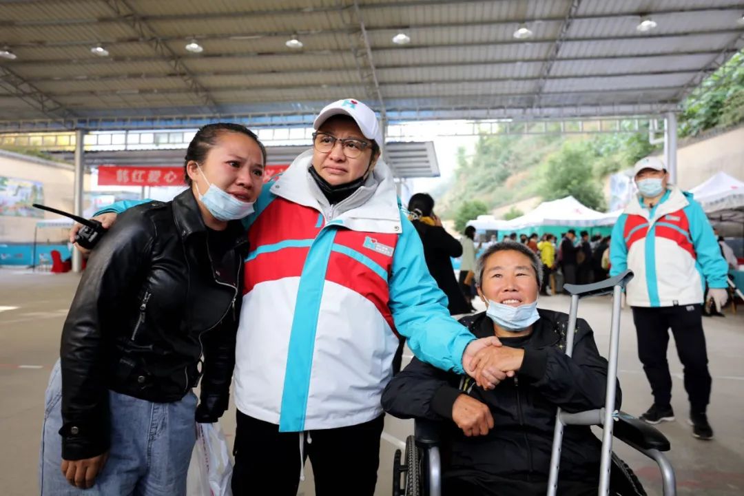 Han Hong, who has been doing charity for 23 consecutive years, has ...