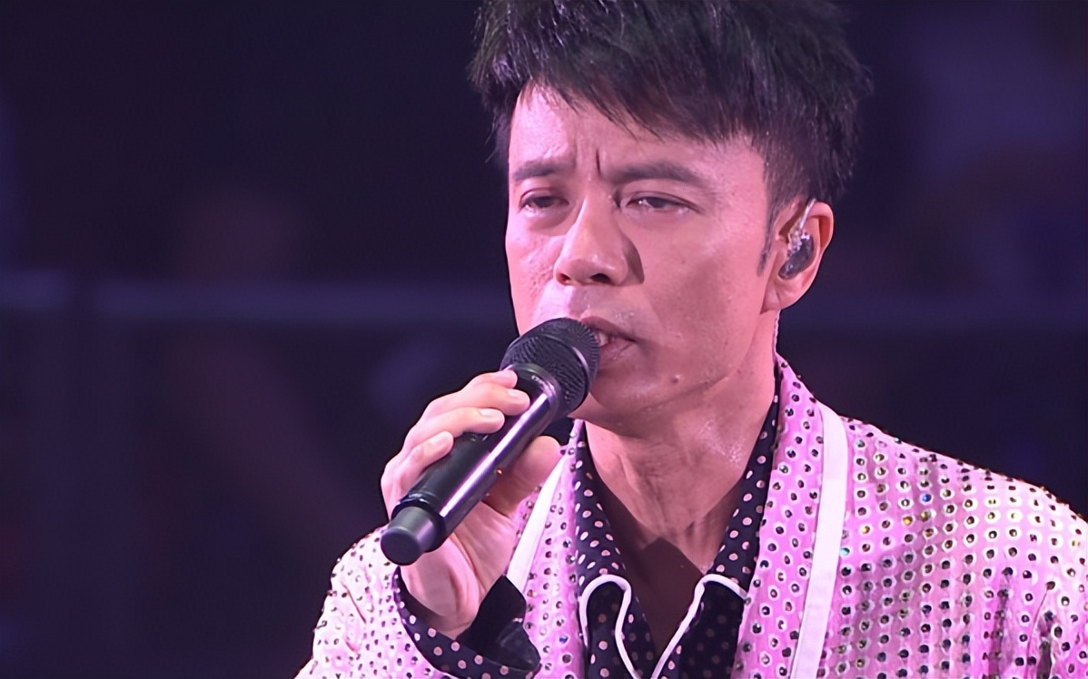 This night in Hong Kong, the stars are shining brightly, some fake ...