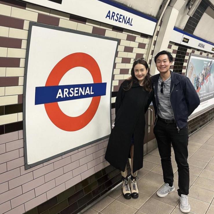 Netizens don't buy it-Thai star Taew and her boyfriend Hiso Nai travel together in the UK and ...