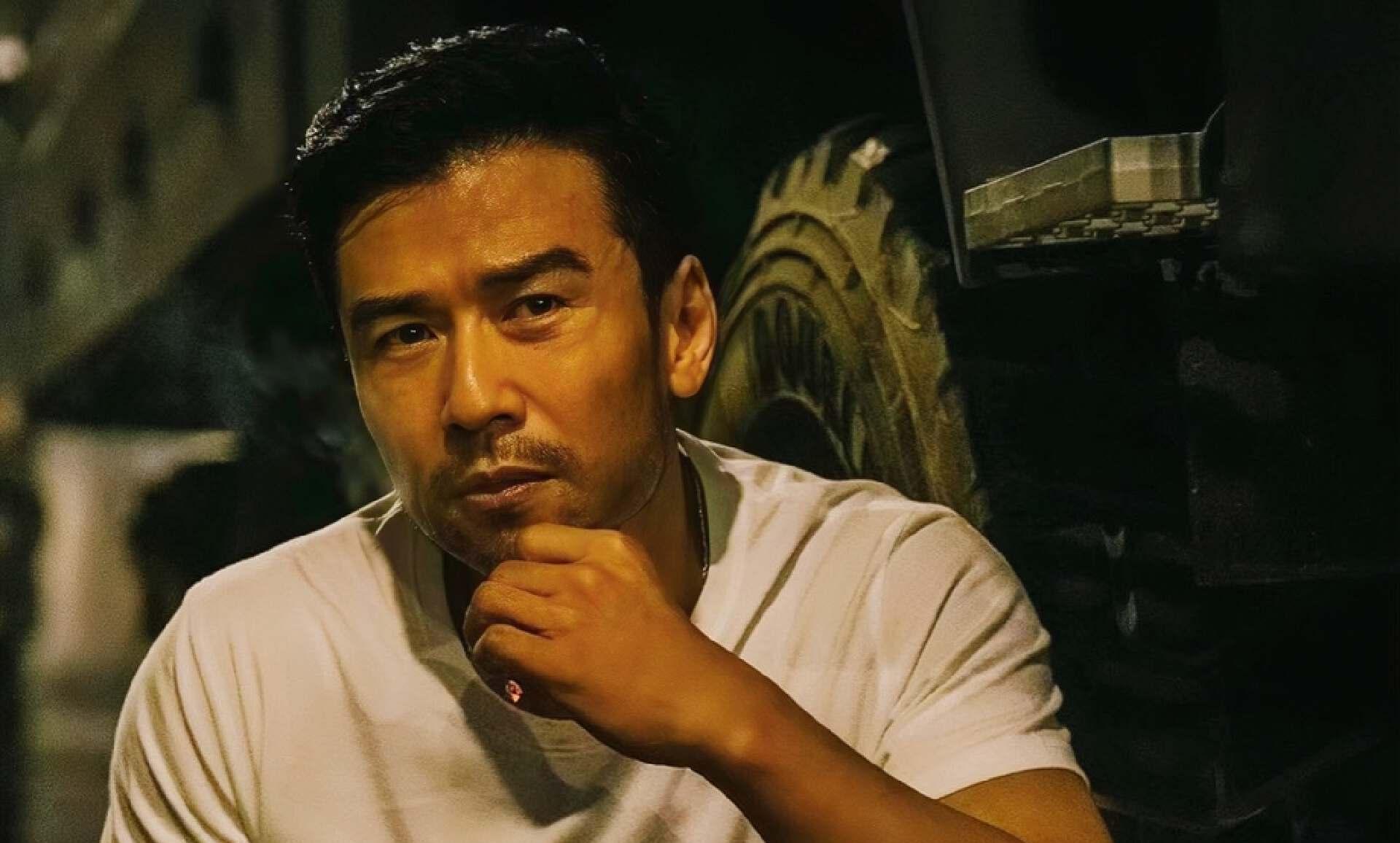 A well-known TVB actor was exposed during a TVB show, and his 44-inch ...