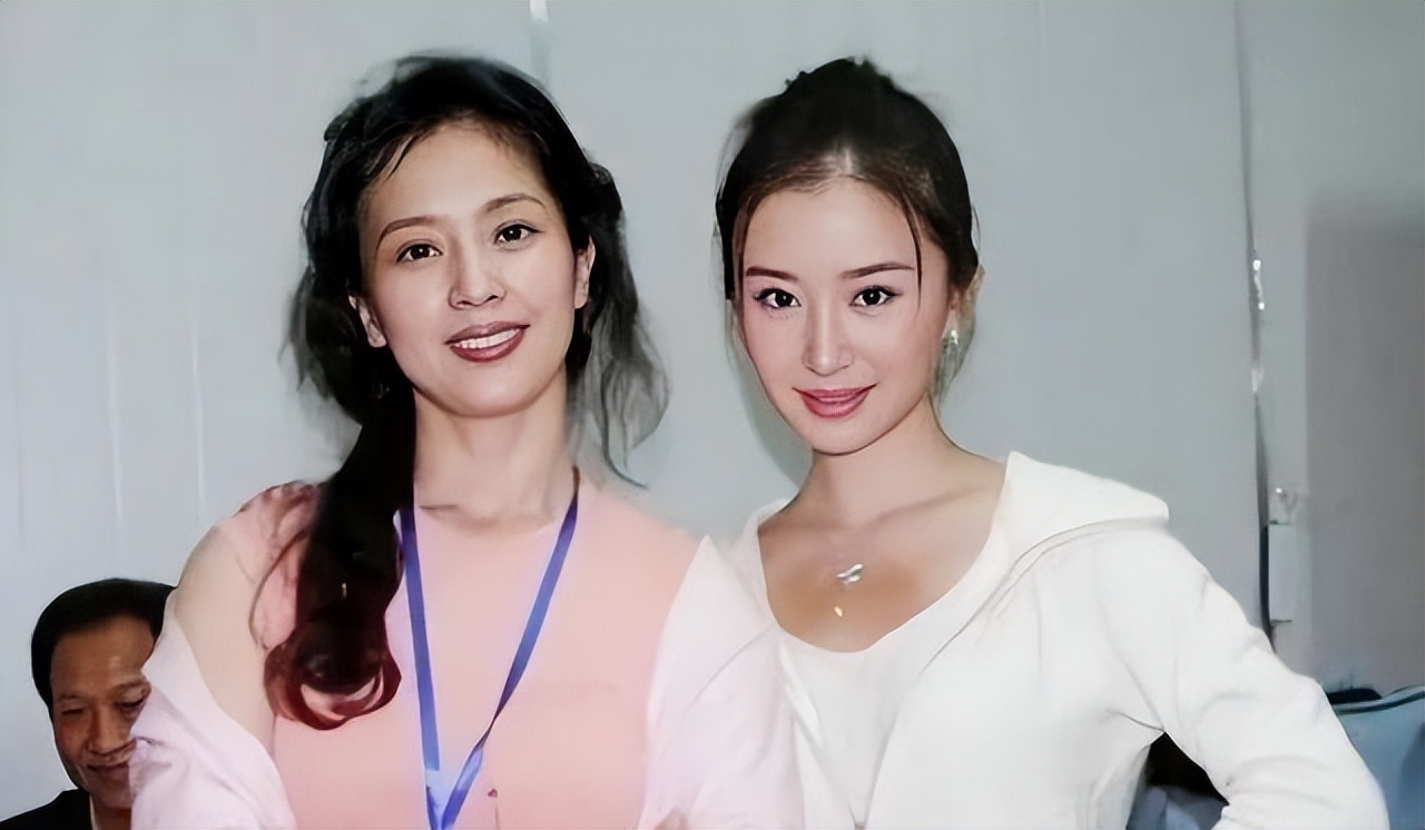 Liu Yifei's mother, Liu Xiaoli, is so "scheming", two marriages and two divorces, let her ...