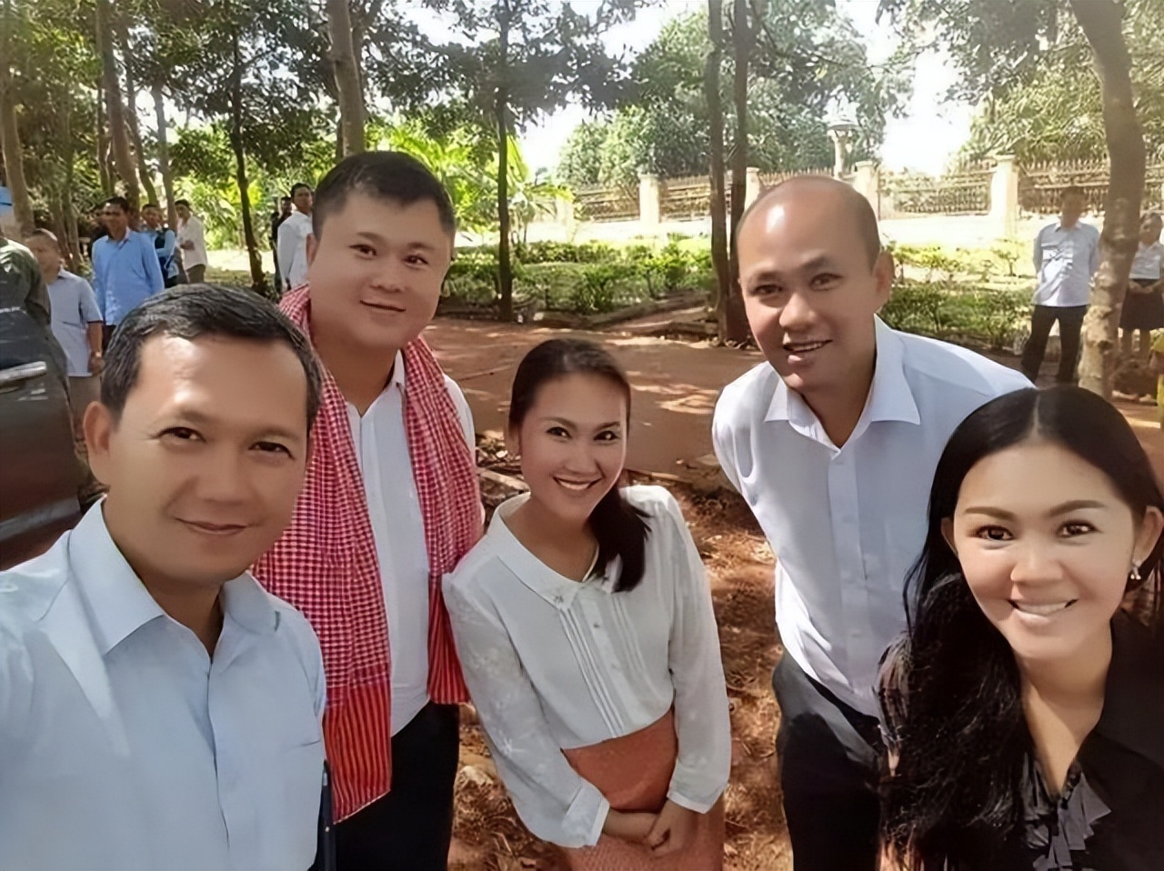 Prime Minister Hun Sen has many children and grandchildren, and his ...