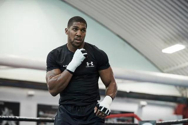 Battle of the pinnacle! Wilder VS Joshua, a shocking duel in the global ...