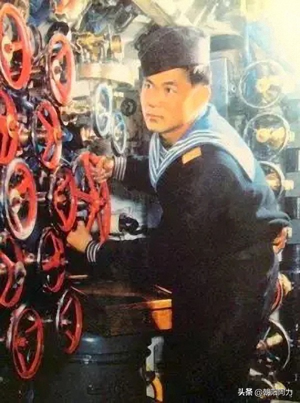 The boat-shaped cap is the most controversial and shortest lifespan of ...