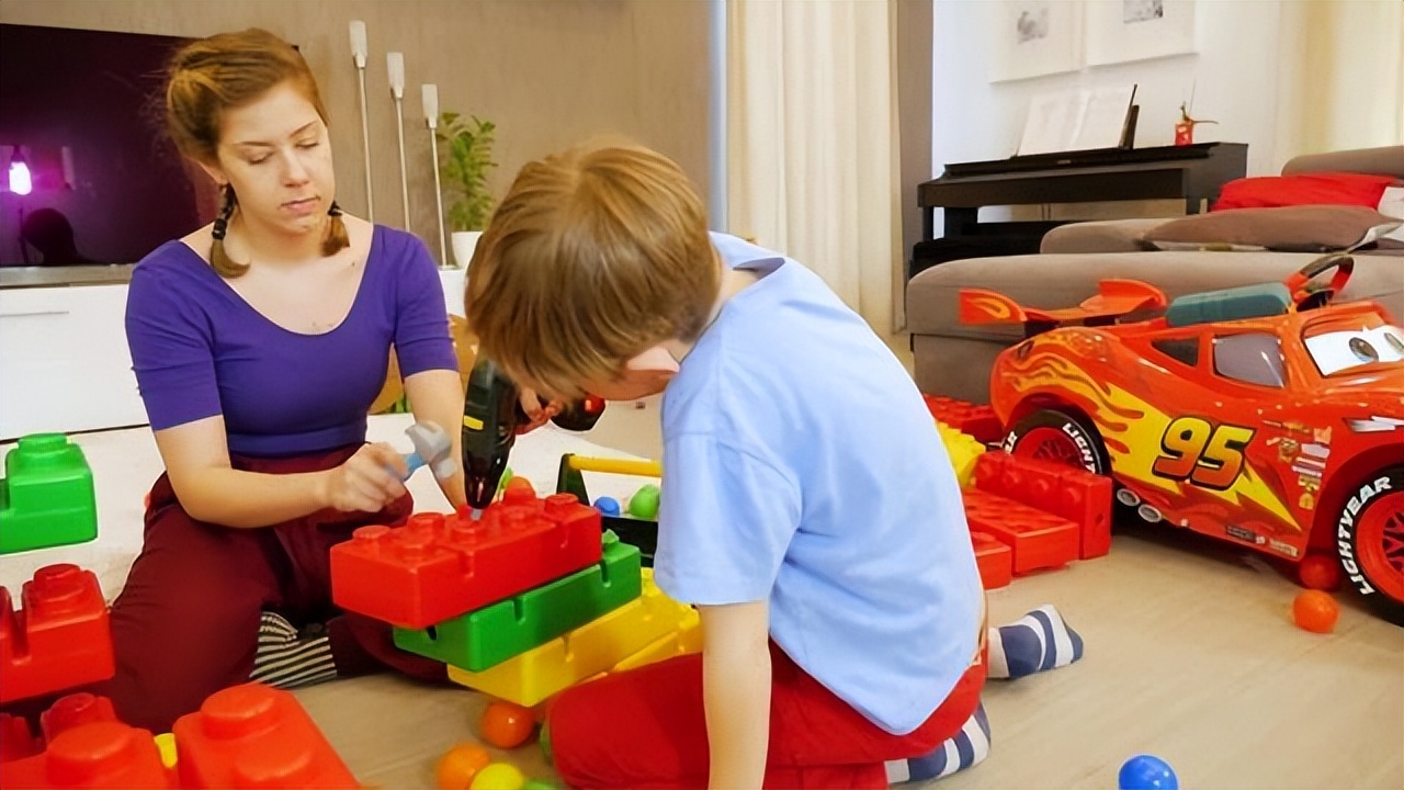 Smart children often have these 6 characteristics. How many of your ...