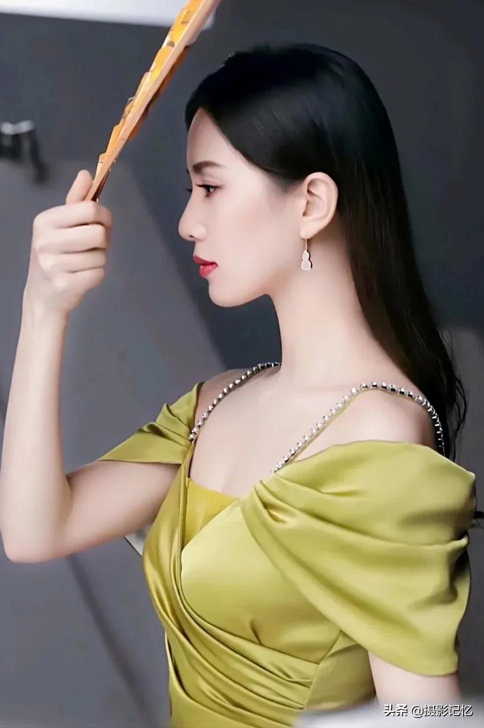 Liu Shishi: light body - iNEWS