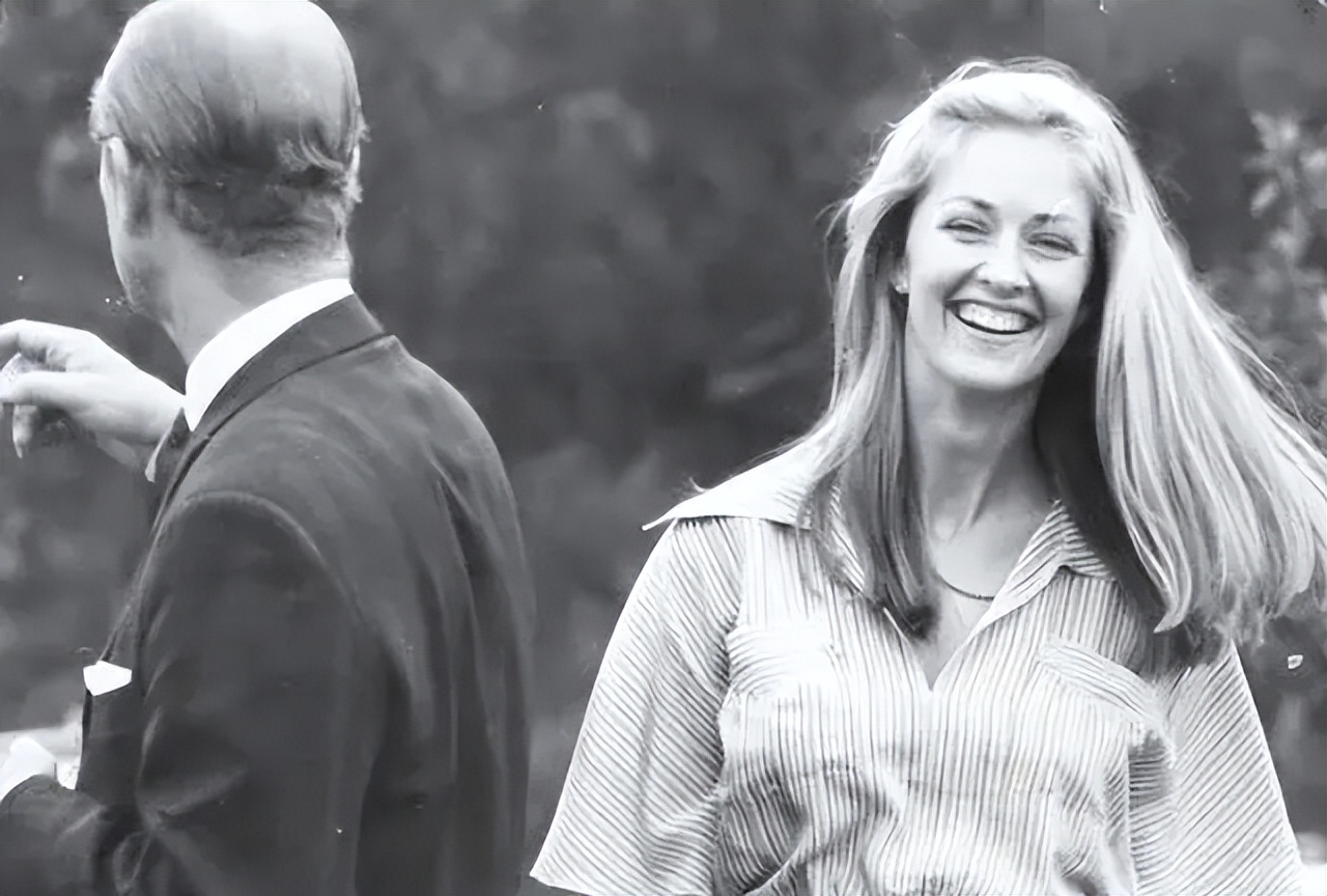 Prince Philip's romantic history: falling in love with "the eighth ...