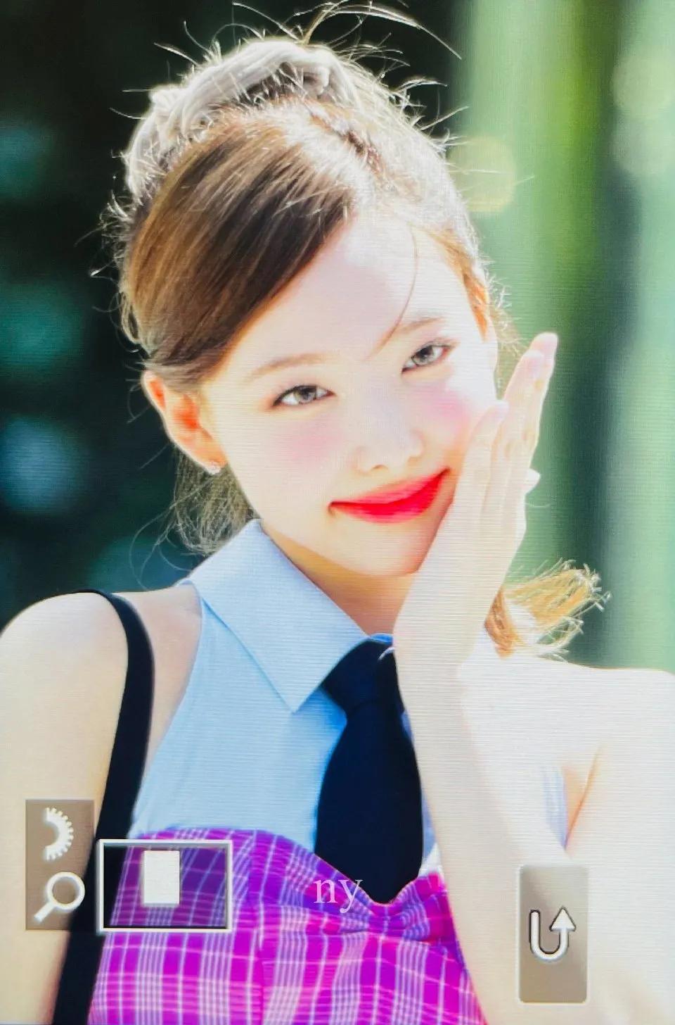 Twice Lin Nalian wallpaper sharing: cute and energetic, come and ...