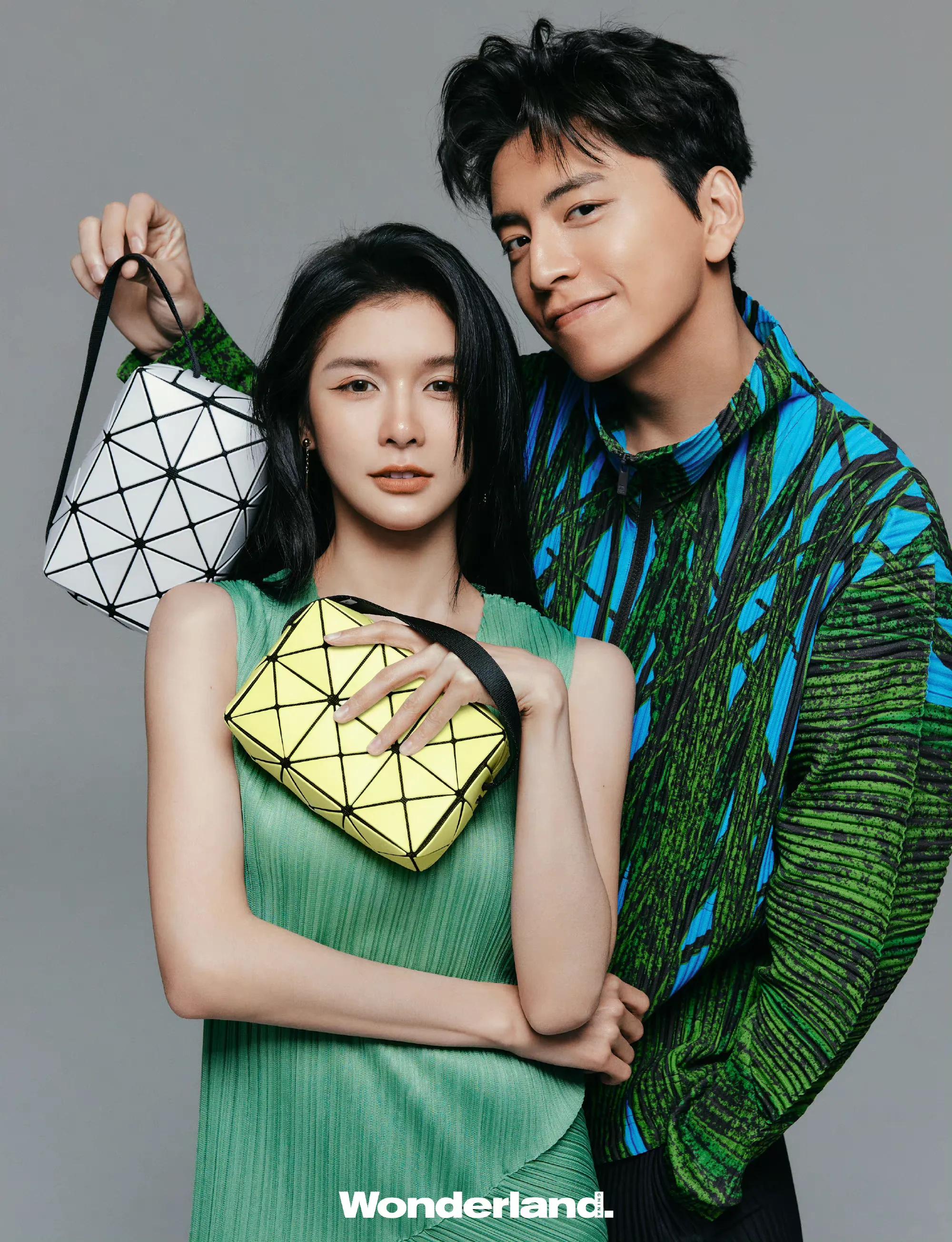 Dalu Wang and Cai Zhuoyi's couple have a large photo shoot, their eyes ...