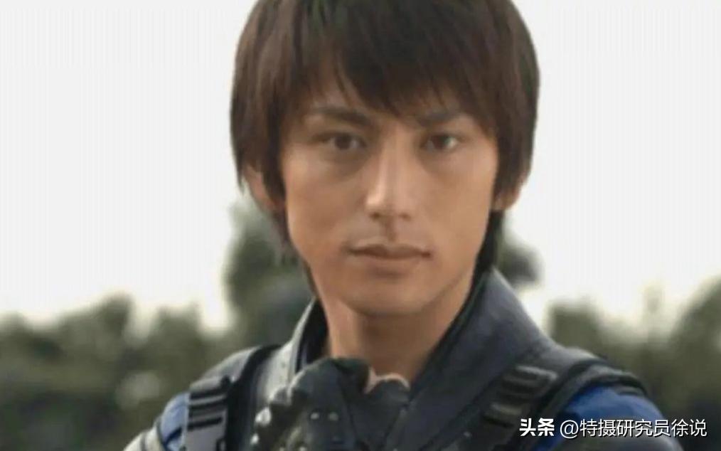 Blazer Altman: Why is it a bit "awkward" for Captain Stringman to find ...