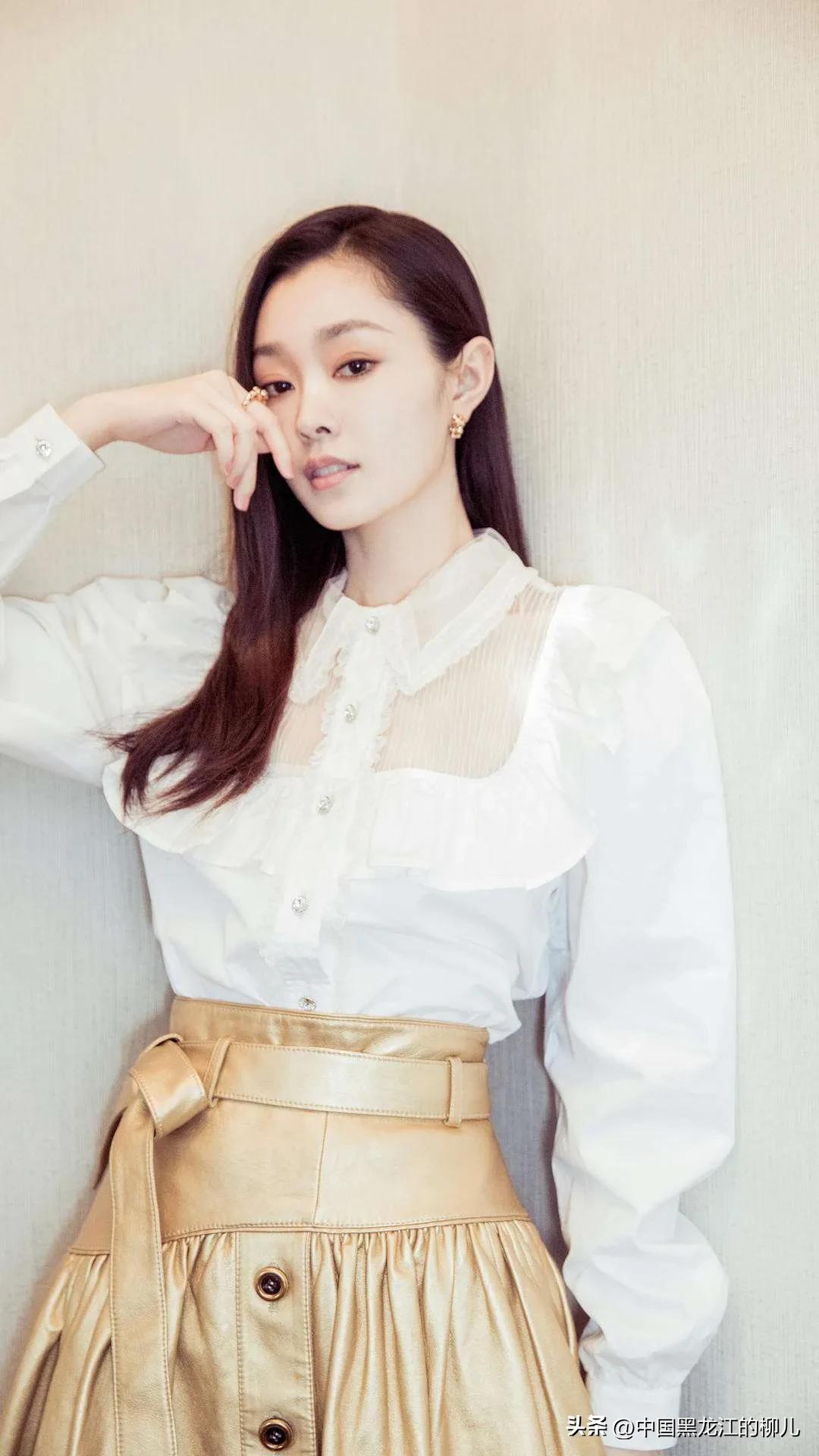 Movie star Song Yi - beautiful photo - iNEWS