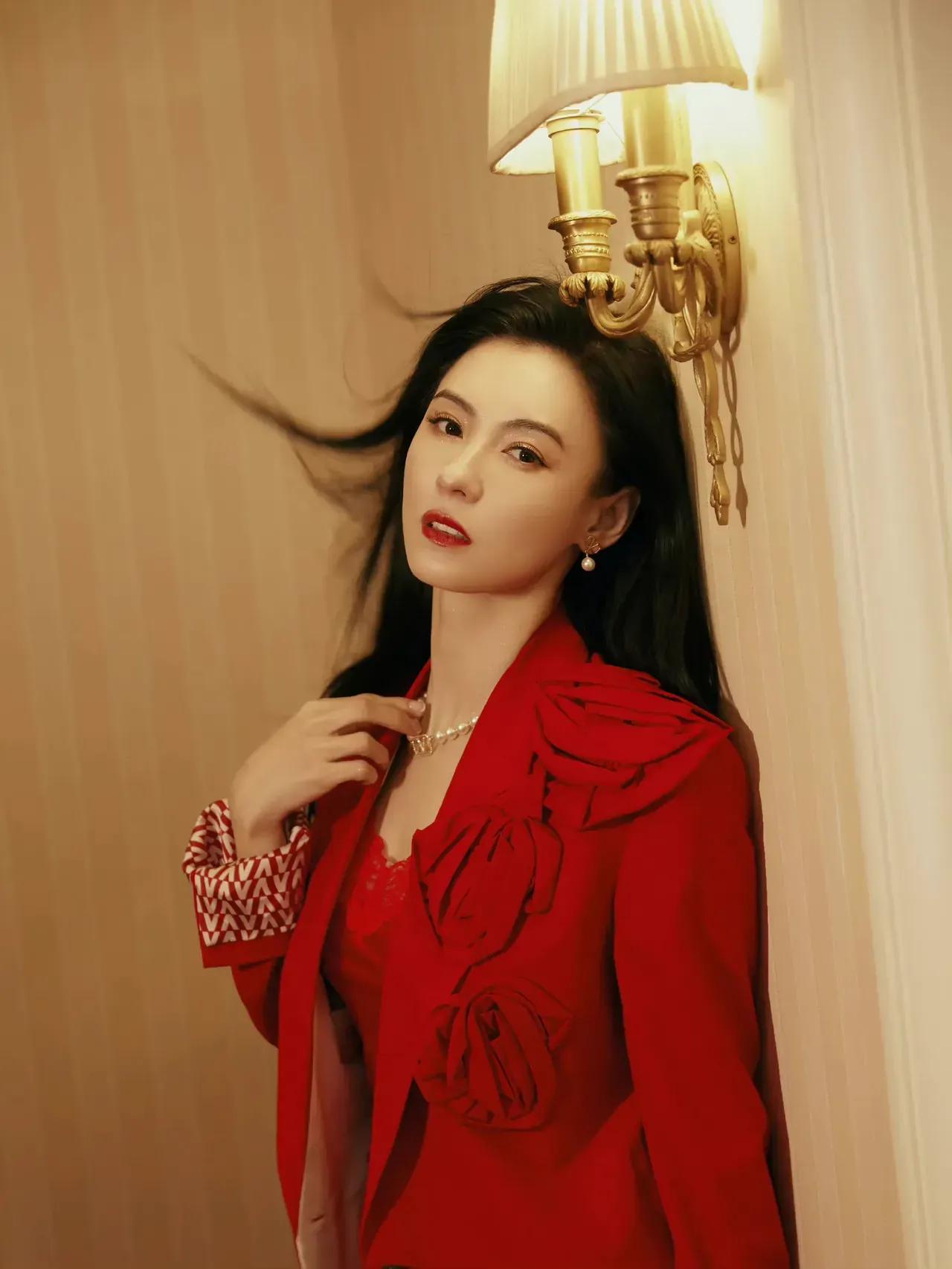 Cecilia Cheung beautiful picture - iNEWS