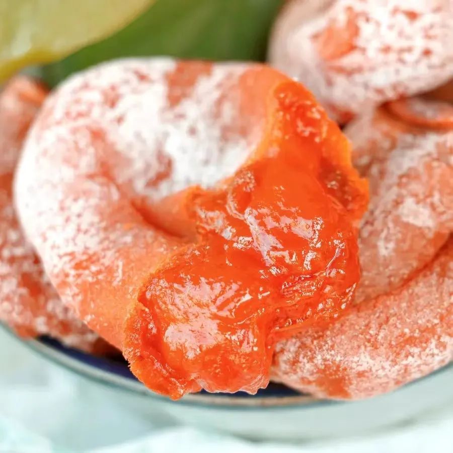 A winter delicacy treasured by the northerners, this Fuping persimmon ...