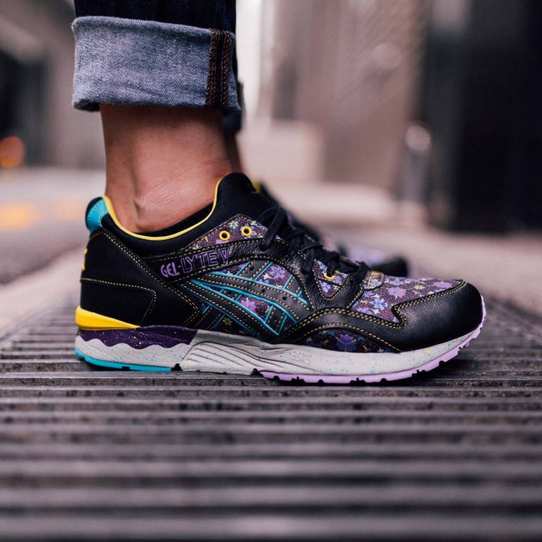 Singapore's national flower jumps on the upper Limited Edt X ASICS ...