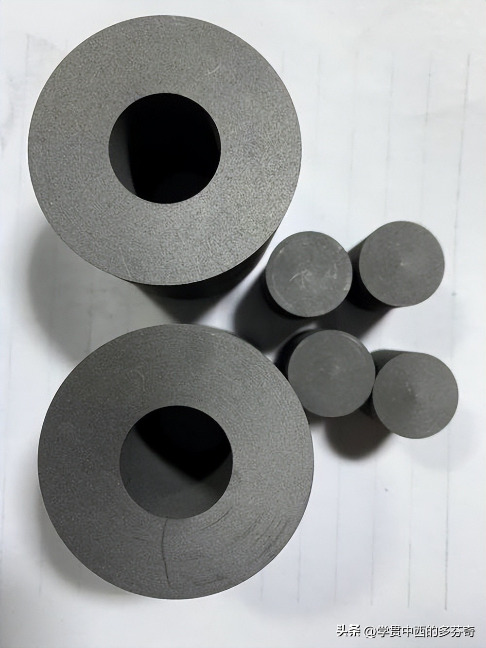 How to improve the thermal energy storage efficiency of ternary ...