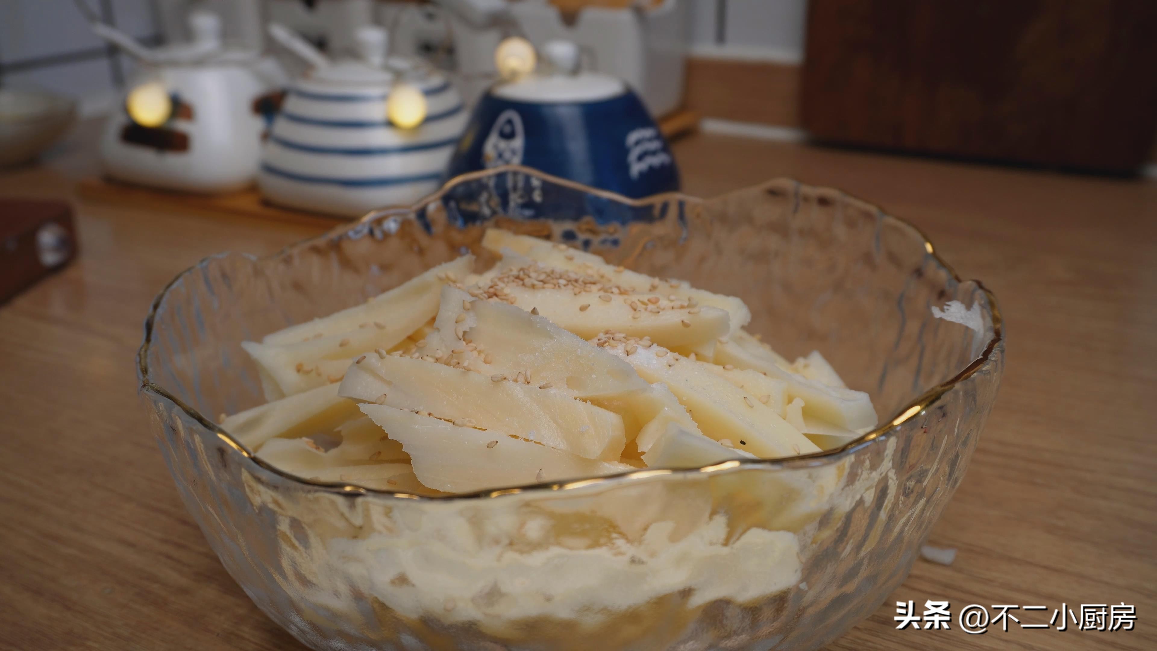 This is the best way to eat lotus root. I will teach you a trick. It is ...