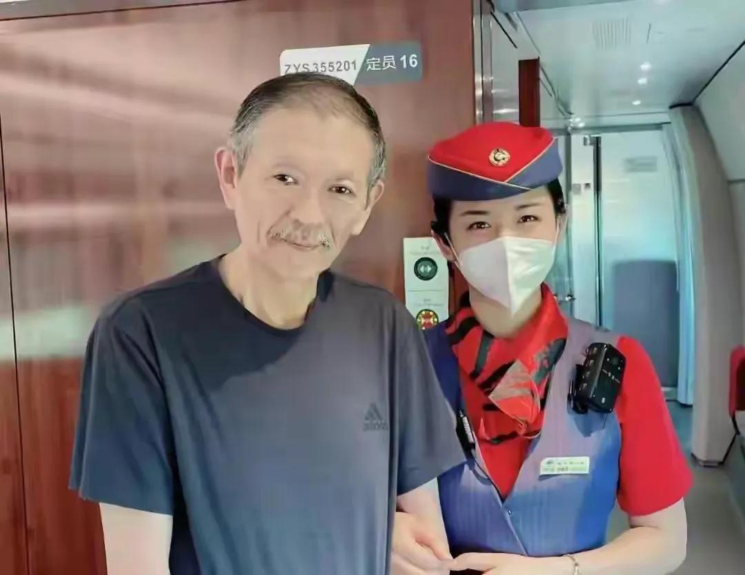 Actor Luo Jingmin's memorial service was exposed: a simple mourning ...