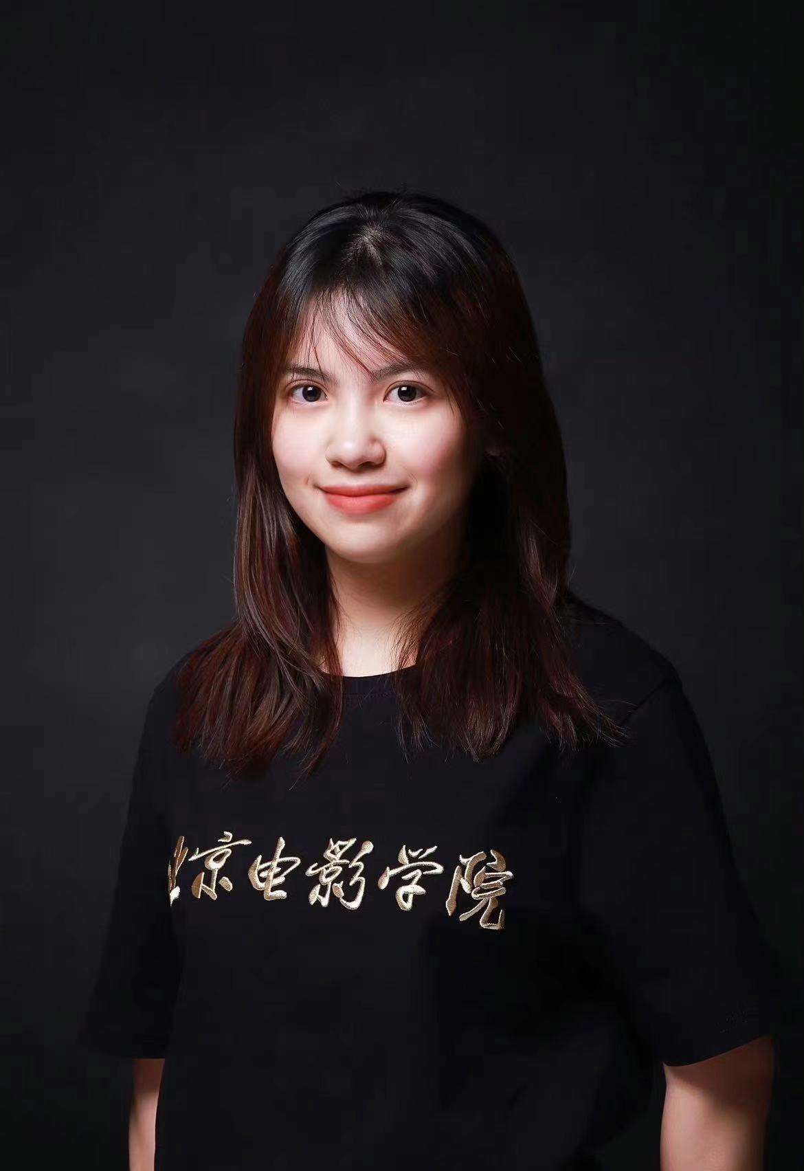 Chunyu Shanshan celebrates her daughter's graduation in Australia ...