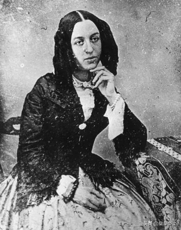 Wear men's clothes, smoke cigars, drink the strongest wine, find the ...