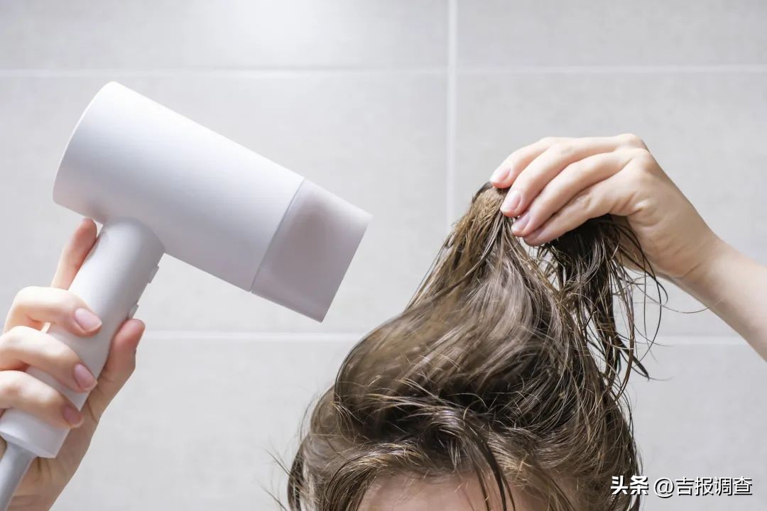 Washing your hair incorrectly can lead to hair loss! How many of the 5 ...