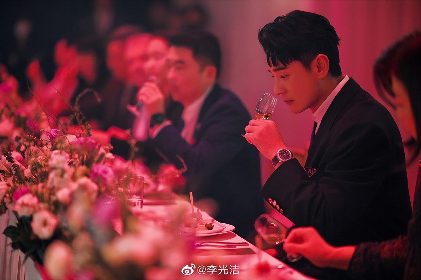 Sexual tension is metaphysics? Jiang Qiming was silent, Li Guangjie was ...