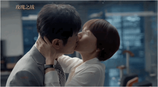 "Huang Xiaoming and Yuan Quan, the official announcement"?The photos of the two of them kissing ...