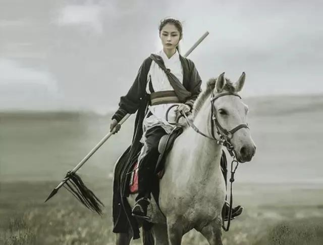 Jiang Chengzi Hongshang - iNEWS