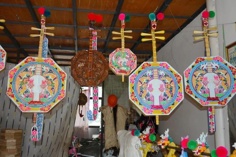 Where did the left foot dance originate from? Who was the first "foot ...