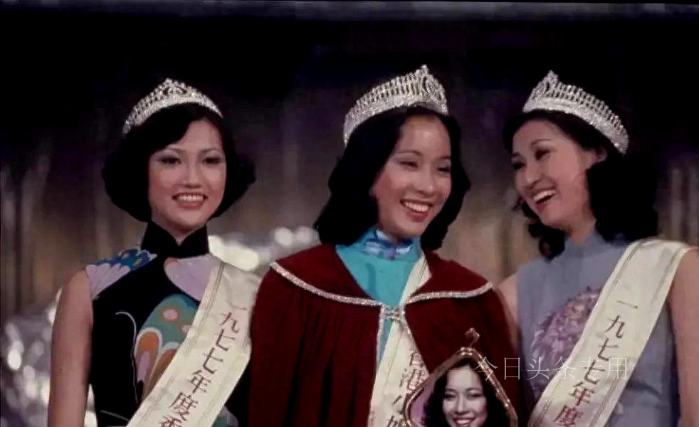 Lingling Chu appeared in Shanghai, her skin is darker, and she is still ...