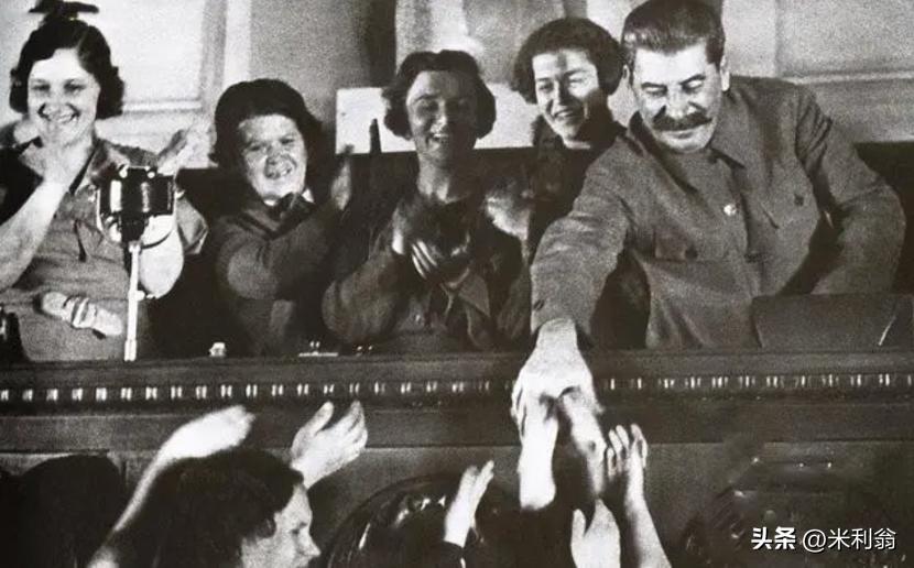 How did Stalin himself view the "Worship of Stalin"? - iNEWS
