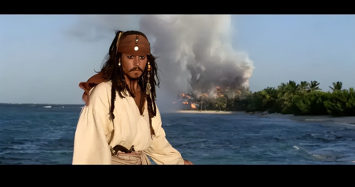 A classic of adventure movies! The exciting journey of sea legends will ...