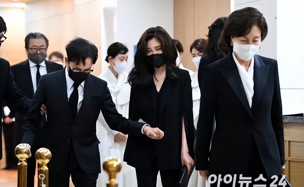 Do Samsung Princess Li Fuzhen and Choo Ja Hyun look alike? Perhaps the ...