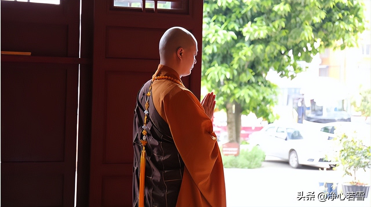 Master Renshan: He became a monk at the age of 16, and his parents also ...