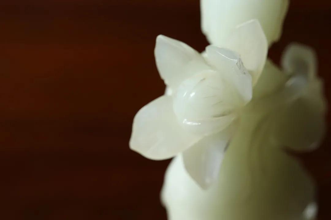 掇菁擷華，最是玉魂瓷色 - 資訊咖