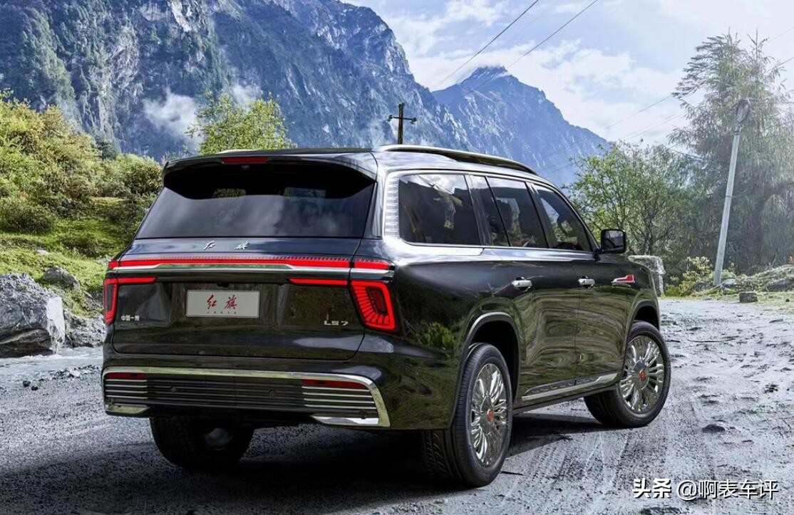 Take the 4.0T engine blessing!The Hongqi LS7 is here. The car is more ...