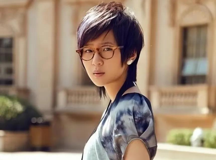 Zhou Bichang: At the age of 38, he lived alone for 16 years. He did not ...