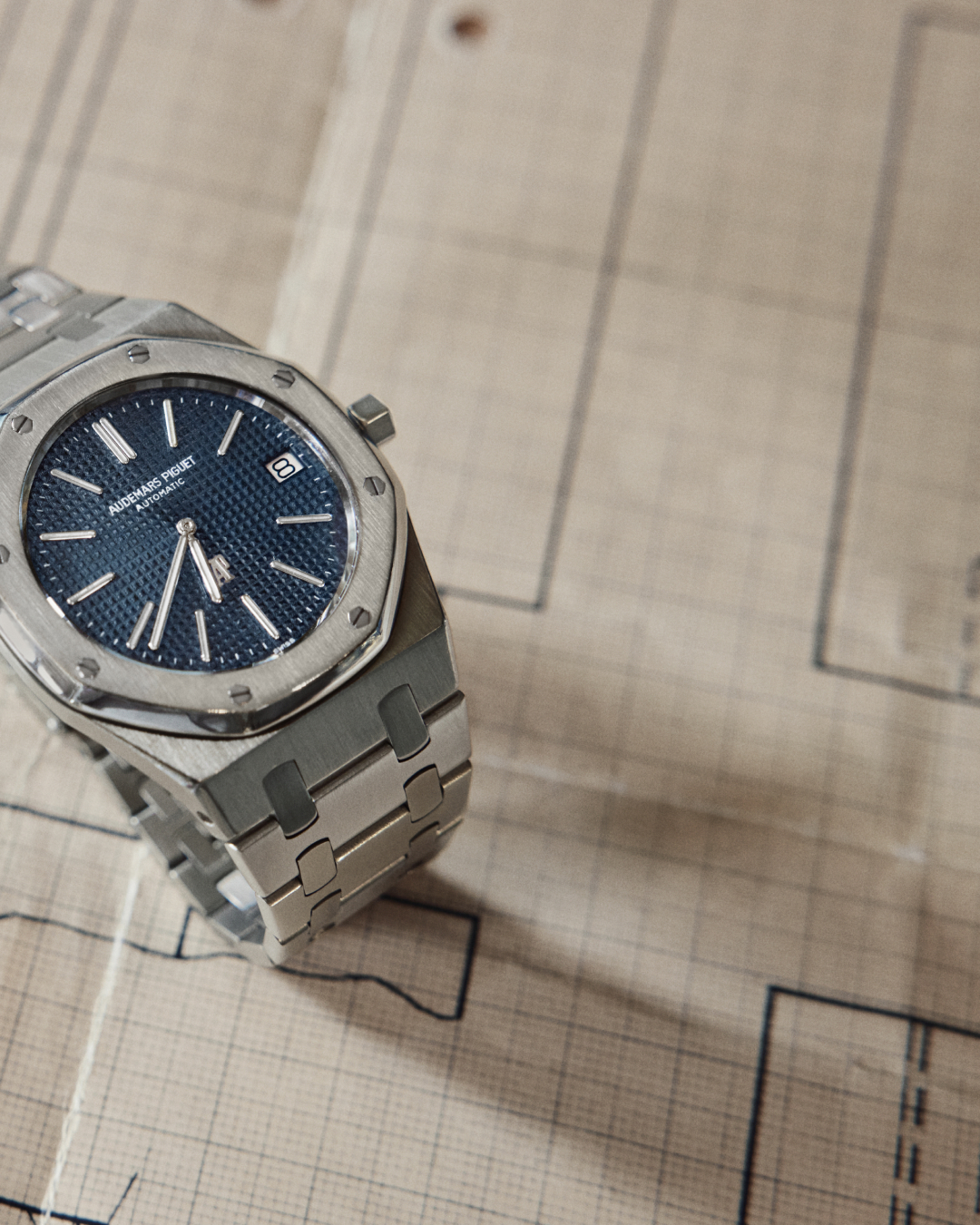 How to properly store a mechanical watch if it is not worn for a long ...