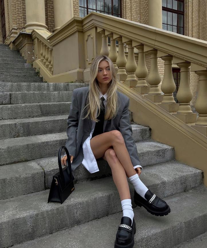 Russian ins fashion blogger lizarudkevich wears casual and handsome ...