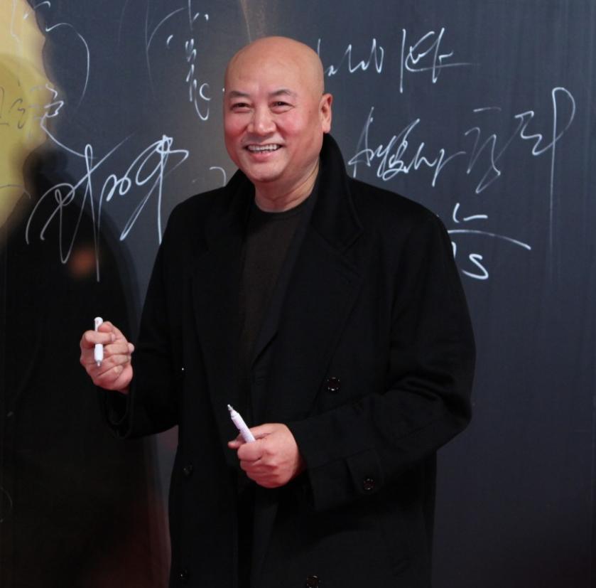 Chi Chongrui talked eloquently in front of the camera, and Chen Lihua ...