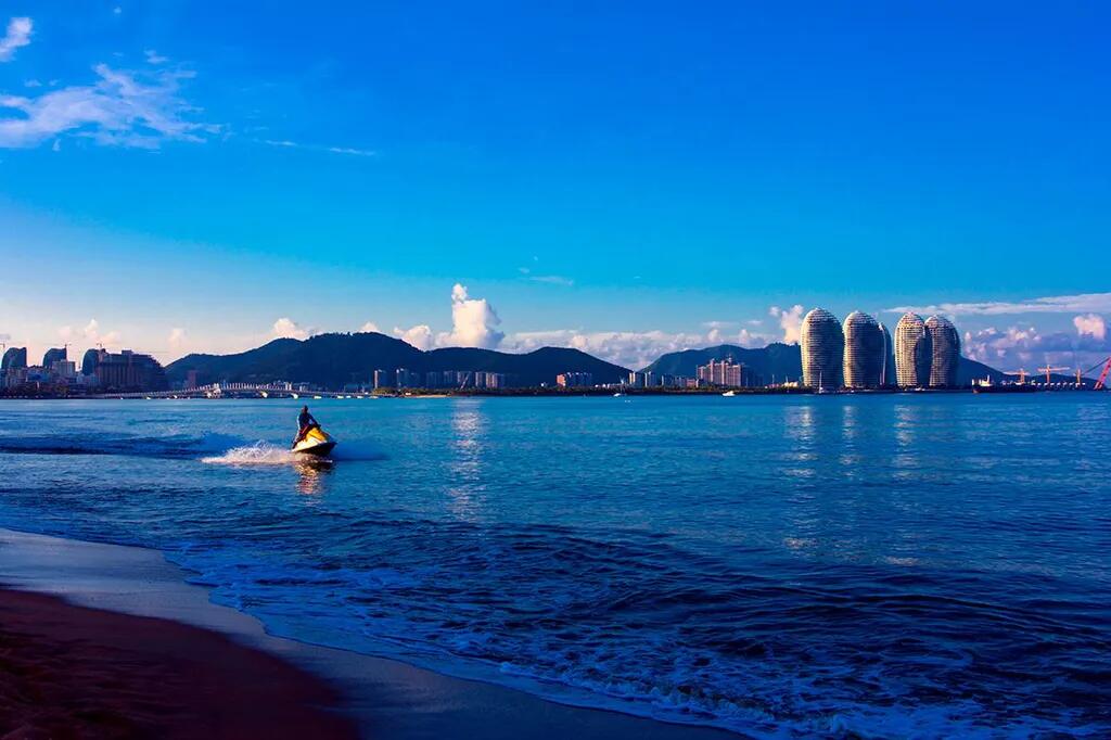 The city of Hainan is amazing, it will be promoted to a medium-sized ...