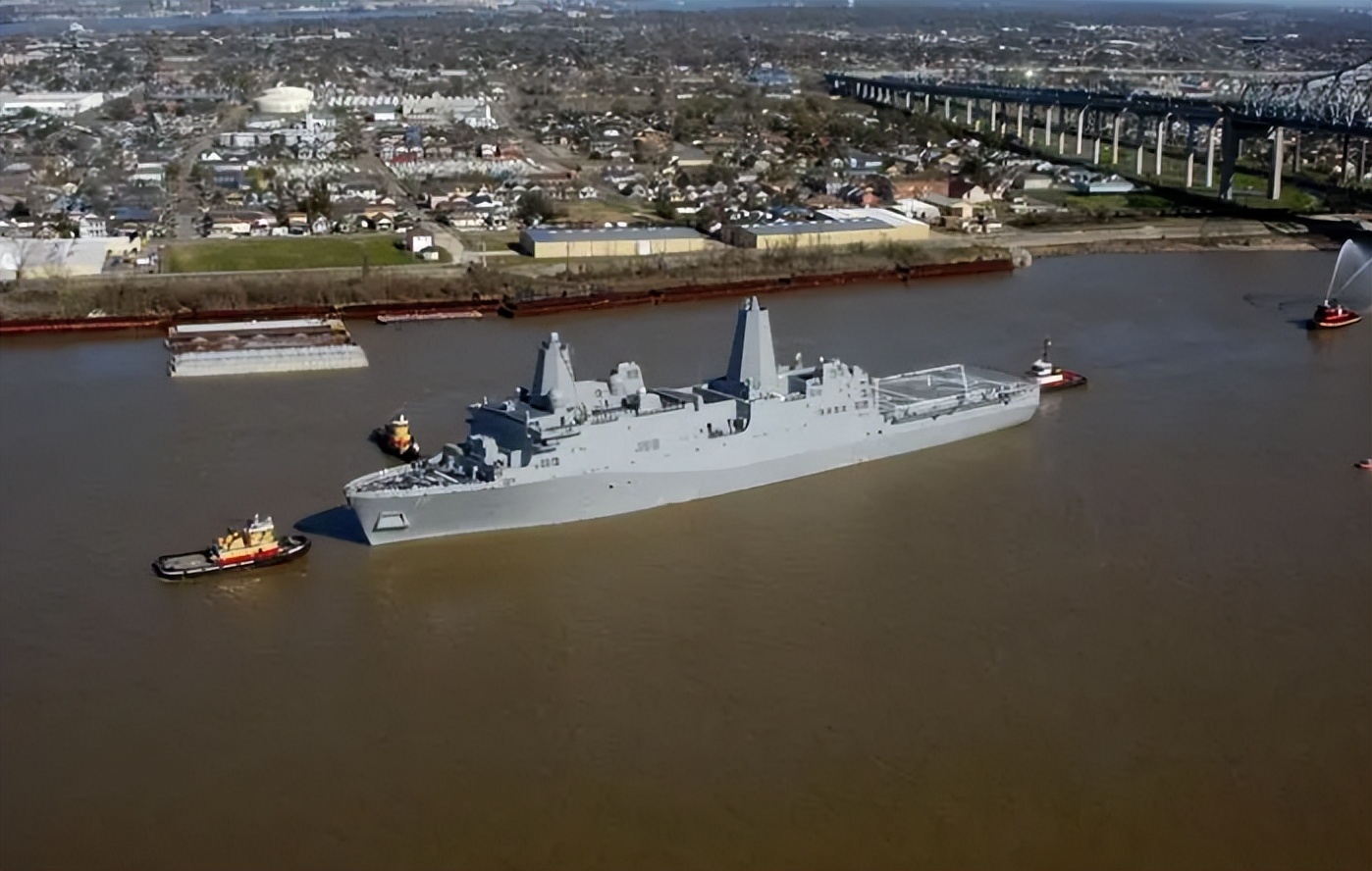 The 075 ship first wears the "first island chain", trains troops at the ...